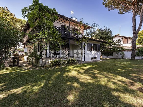 Venice Real Estate – Serena Bombassei