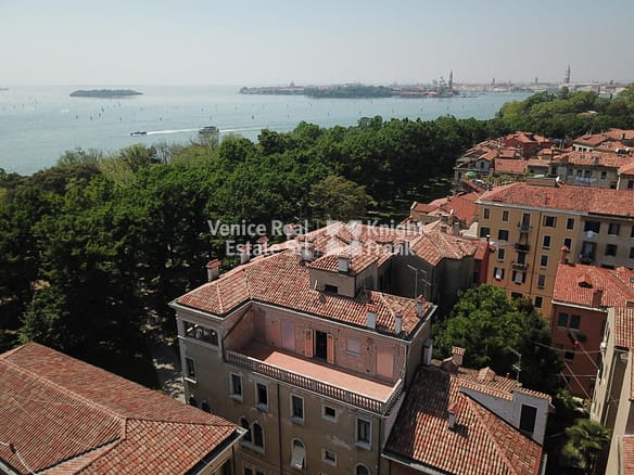Venice Real Estate – Serena Bombassei